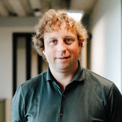 私どもについて